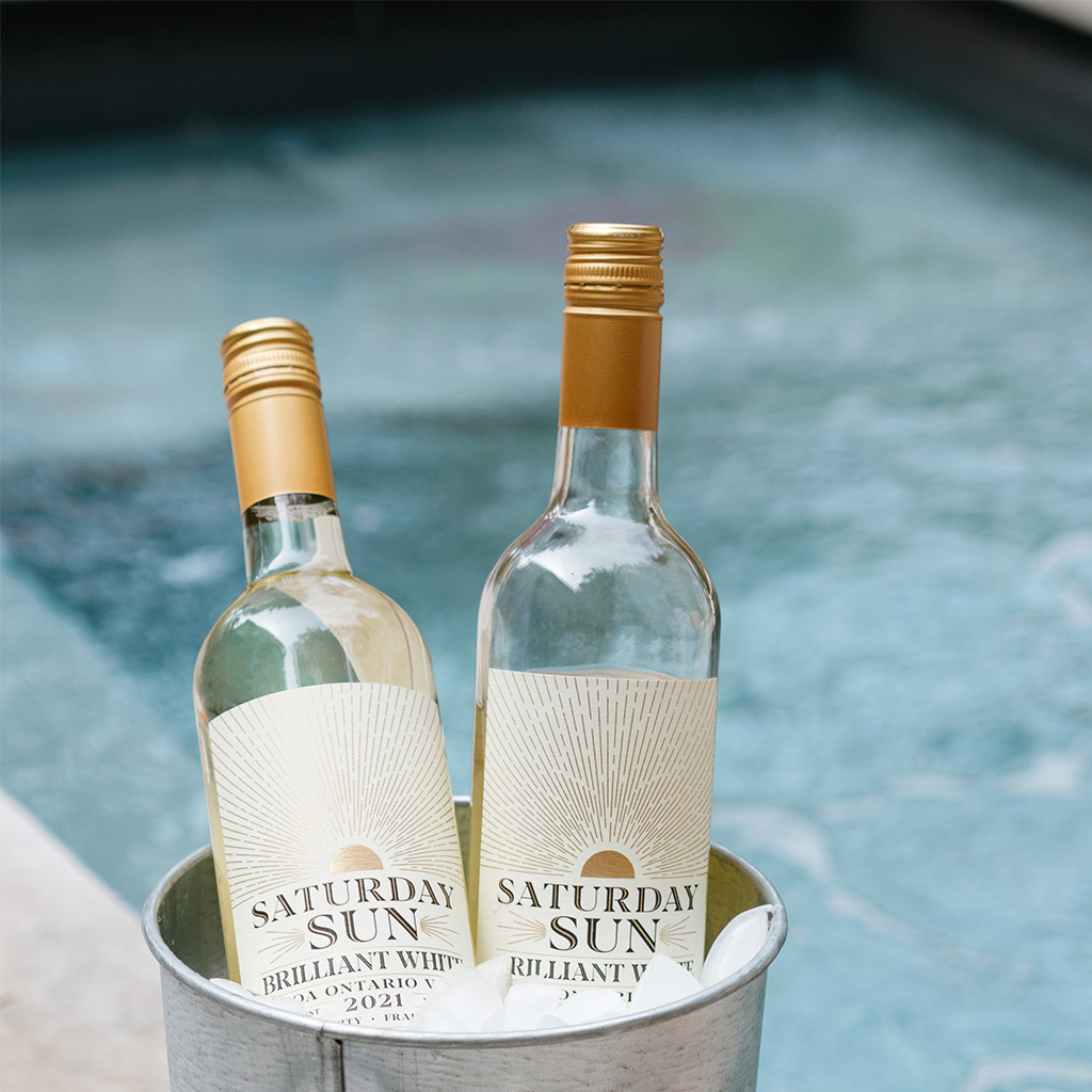 Refreshing Wines and Cocktails to Enjoy Before Summer Ends - S Magazine