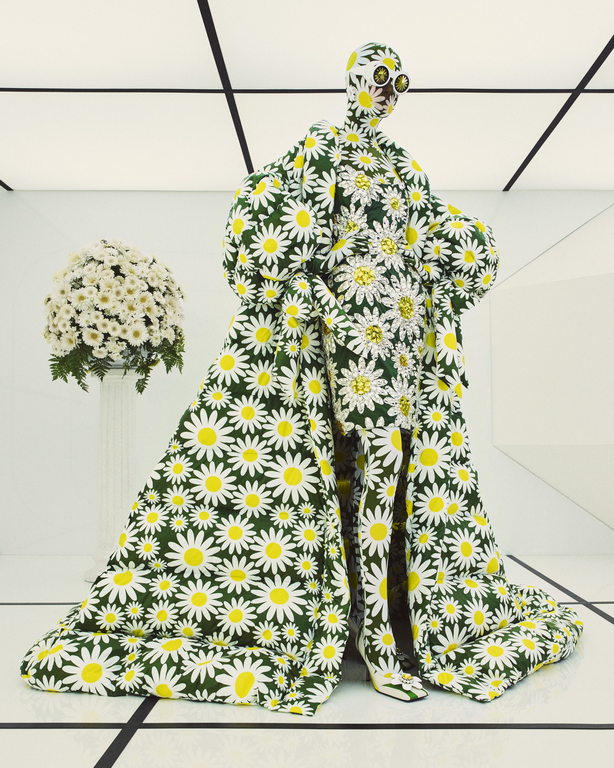 Discover The Bold and Beautiful Styles of Richard Quinn’s 8 Moncler ...