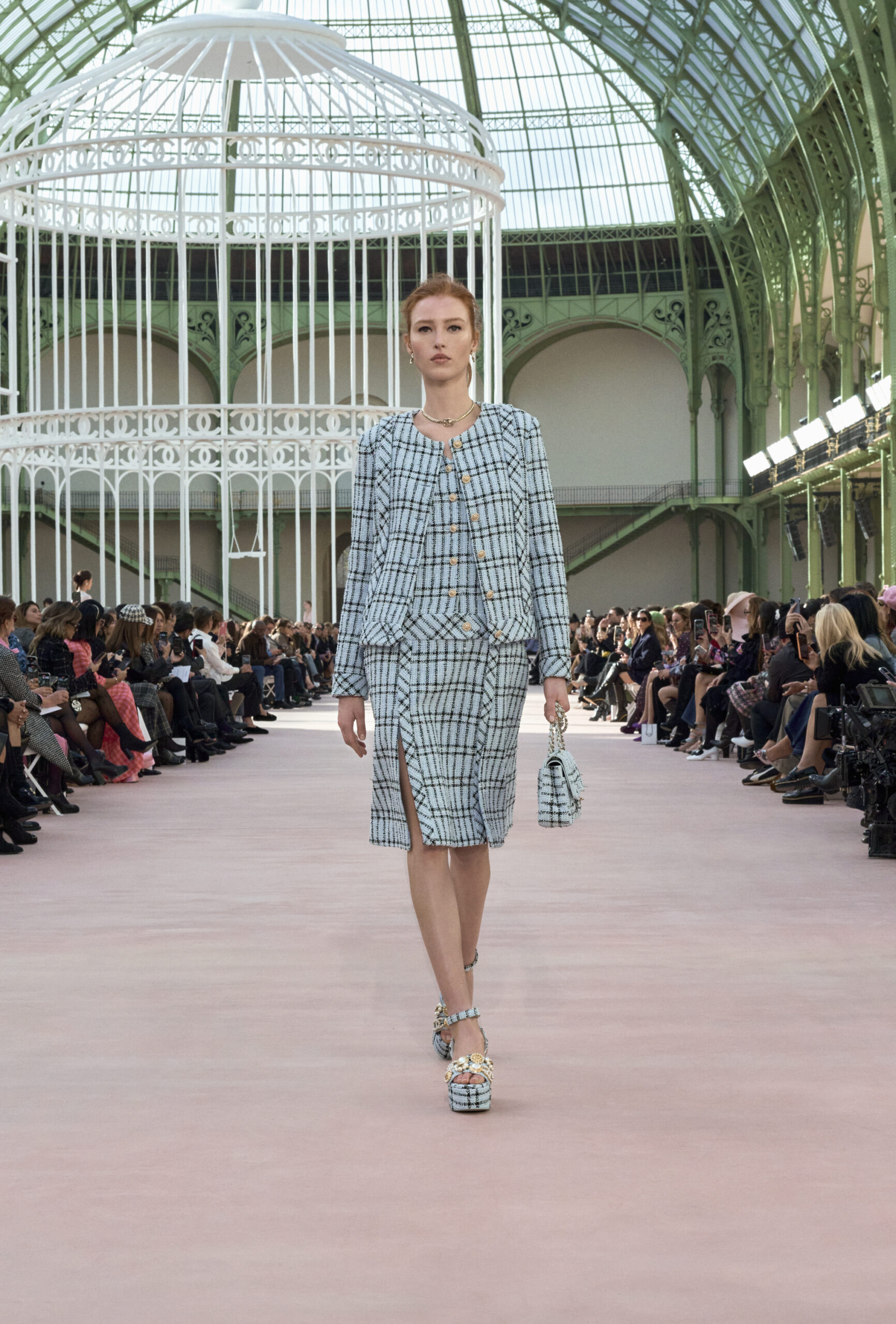 CHANEL Returns to the Grand Palais in Paris With a Collection Dedicated ...